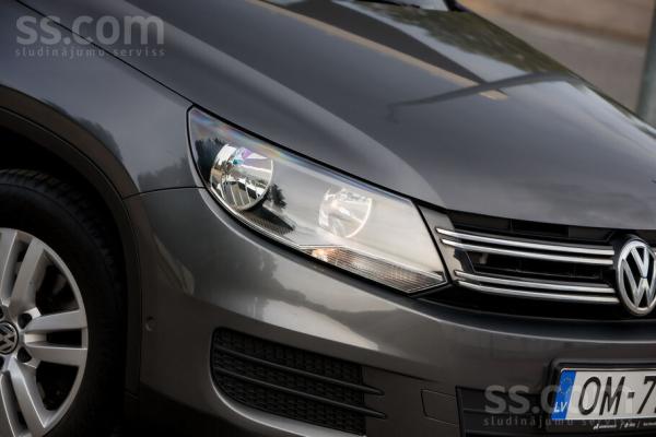 Grey Volkswagen Tiguan 2016 in Jelgava, with an engine capacity of 1.40 L and mileage of 0 thousand km for 9990 €, photo 2 on AUTOMOTO.COM.LV