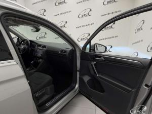 Grey Volkswagen Tiguan 2016 in Vilnius, with an engine capacity of 1.97 L and mileage of 223 thousand km for 15450 €, photo 10 on AUTOMOTO.COM.LV