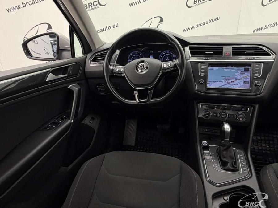 Grey Volkswagen Tiguan 2016 in Vilnius, with an engine capacity of 1.97 L and mileage of 223 thousand km for 15450 €, photo 16 on AUTOMOTO.COM.LV