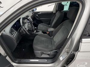 Grey Volkswagen Tiguan 2016 in Vilnius, with an engine capacity of 1.97 L and mileage of 223 thousand km for 15450 €, photo 23 on AUTOMOTO.COM.LV