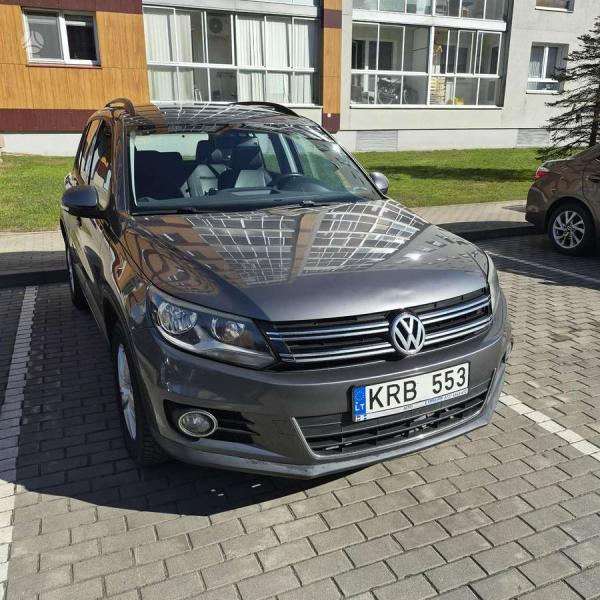 Pelēks Volkswagen Tiguan 2016 Klaipėda, ar dzinēja tilpumu 1.98 L un nobraukumu 175 tūkst. km par 8200 €, foto 1 vietnē AUTOMOTO.COM.LV