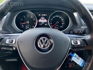 Grey Volkswagen Tiguan 2016 in Talsi, with an engine capacity of 2.00 L and mileage of 196 thousand km for 15999 €, photo 17 on AUTOMOTO.COM.LV