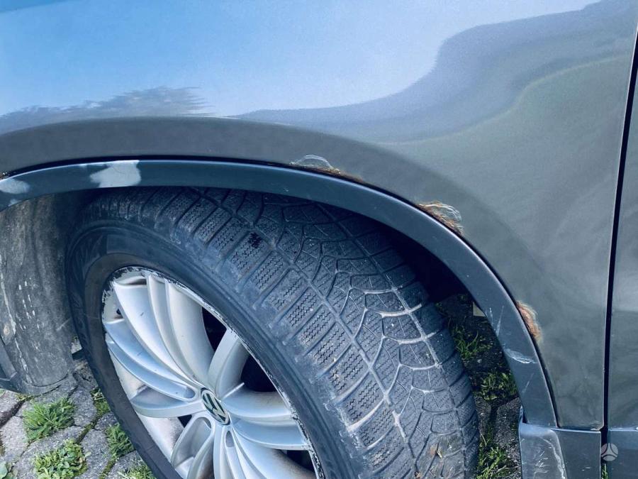 Pelēks Volkswagen Tiguan 2016 Trakai, ar dzinēja tilpumu 1.98 L un nobraukumu 100 tūkst. km par 8600 €, foto 13 vietnē AUTOMOTO.COM.LV