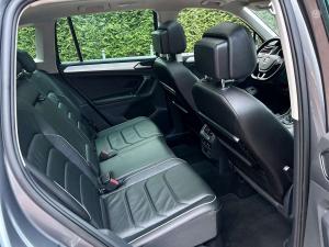 Grey Volkswagen Tiguan 2016 in Vilnius, with an engine capacity of 1.97 L and mileage of 217 thousand km for 14900 €, photo 14 on AUTOMOTO.COM.LV
