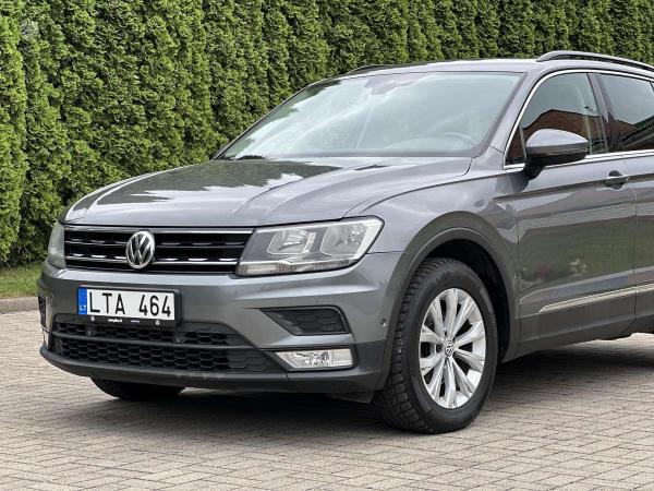 Grey Volkswagen Tiguan 2016 in Nemencine, with an engine capacity of 1.97 L and mileage of 286 thousand km for 14300 €, photo 5 on AUTOMOTO.COM.LV