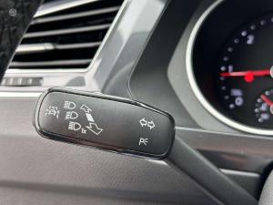 Grey Volkswagen Tiguan 2016 in Nemencine, with an engine capacity of 1.97 L and mileage of 286 thousand km for 14300 €, photo 32 on AUTOMOTO.COM.LV