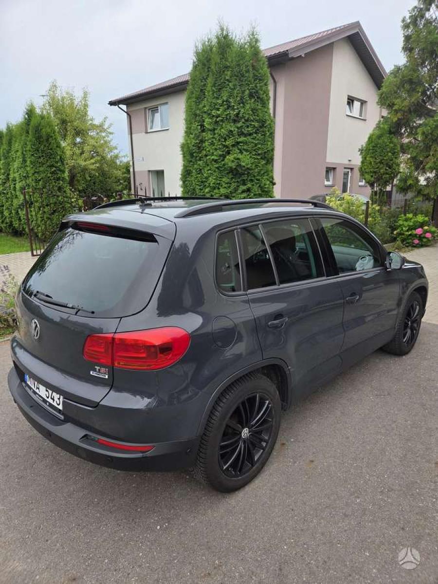 Pelēks Volkswagen Tiguan 2016 Kauņa, ar dzinēja tilpumu 1.40 L un nobraukumu 148 tūkst. km par 9000 €, foto 5 vietnē AUTOMOTO.COM.LV