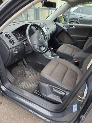 Pelēks Volkswagen Tiguan 2016 Kauņa, ar dzinēja tilpumu 1.40 L un nobraukumu 148 tūkst. km par 9000 €, foto 12 vietnē AUTOMOTO.COM.LV