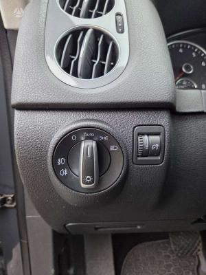 Pelēks Volkswagen Tiguan 2016 Kauņa, ar dzinēja tilpumu 1.40 L un nobraukumu 148 tūkst. km par 9000 €, foto 23 vietnē AUTOMOTO.COM.LV