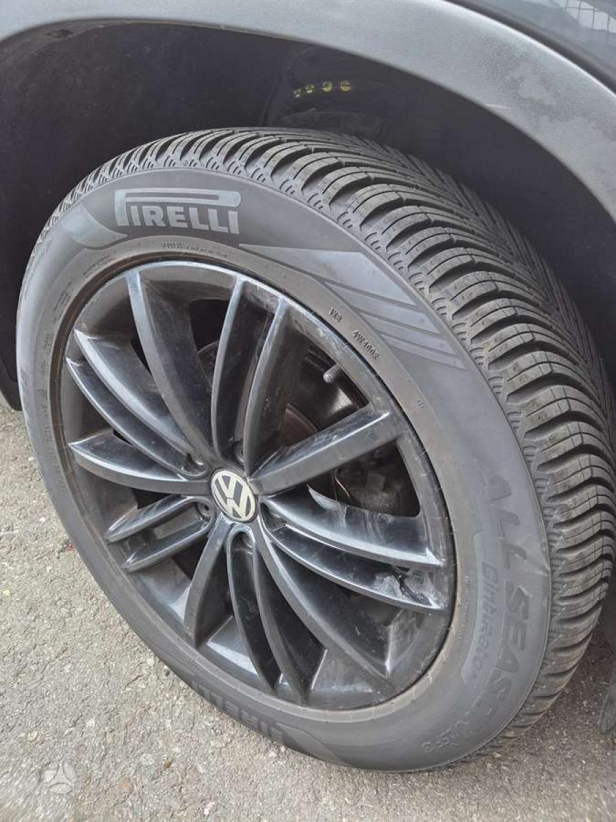 Pelēks Volkswagen Tiguan 2016 Kauņa, ar dzinēja tilpumu 1.40 L un nobraukumu 148 tūkst. km par 9000 €, foto 26 vietnē AUTOMOTO.COM.LV