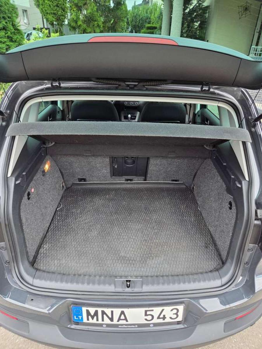 Pelēks Volkswagen Tiguan 2016 Kauņa, ar dzinēja tilpumu 1.40 L un nobraukumu 148 tūkst. km par 9000 €, foto 28 vietnē AUTOMOTO.COM.LV