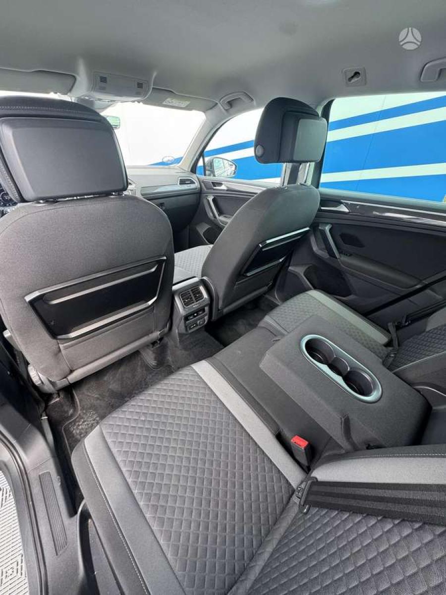 Pelēks Volkswagen Tiguan 2016 Kauņa, ar dzinēja tilpumu 1.97 L un nobraukumu 251 tūkst. km par 14999 €, foto 9 vietnē AUTOMOTO.COM.LV