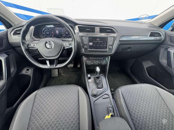 Pelēks Volkswagen Tiguan 2016 Kauņa, ar dzinēja tilpumu 1.97 L un nobraukumu 251 tūkst. km par 14999 €, foto 9 vietnē AUTOMOTO.COM.LV