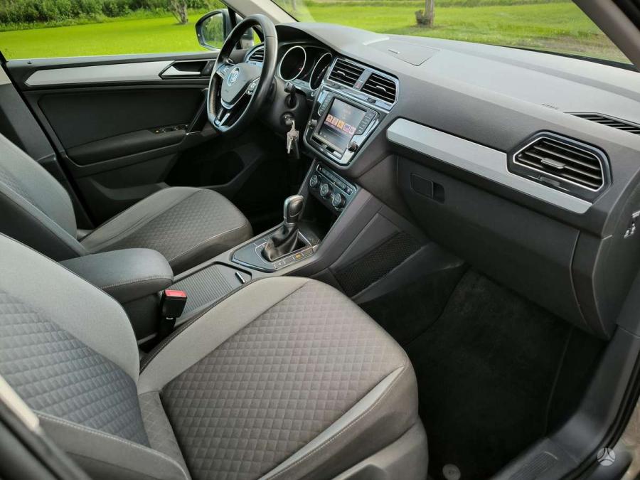 Pelēks Volkswagen Tiguan 2016 Trakai, ar dzinēja tilpumu 1.97 L un nobraukumu 324 tūkst. km par 11990 €, foto 14 vietnē AUTOMOTO.COM.LV
