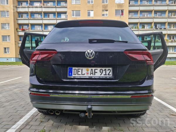 Pelēks Volkswagen Tiguan 2016 Rīga, ar dzinēja tilpumu 2.00 L un nobraukumu 162 tūkst. km par 15500 €, foto 4 vietnē AUTOMOTO.COM.LV