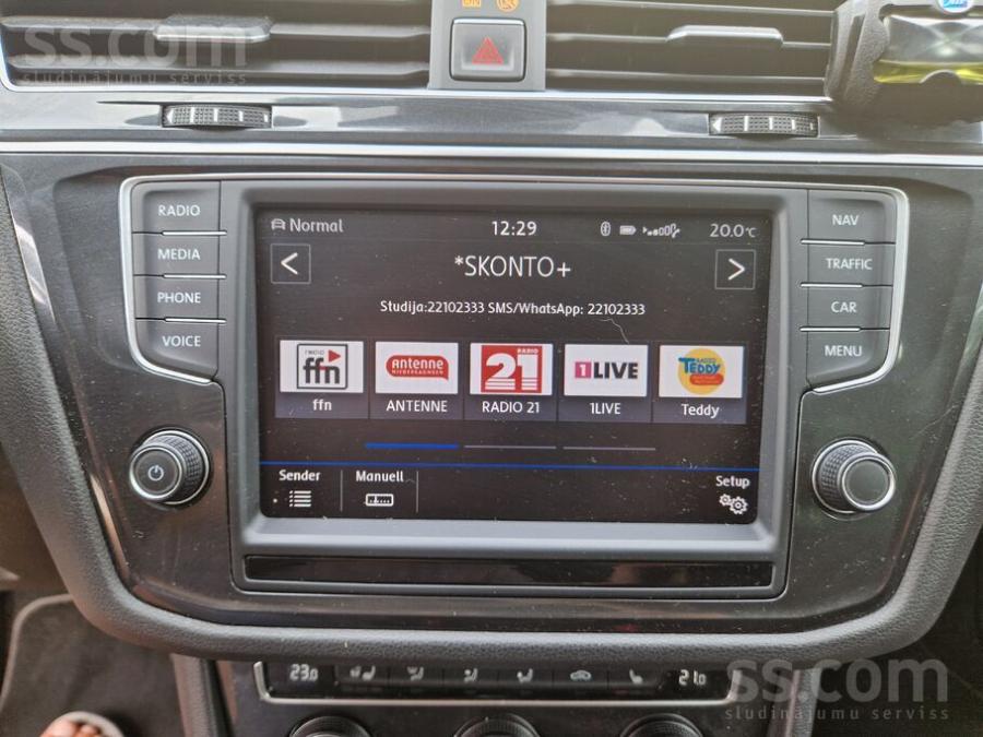 Grey Volkswagen Tiguan 2016 in Riga, with an engine capacity of 2.00 L and mileage of 162 thousand km for 15500 €, photo 11 on AUTOMOTO.COM.LV