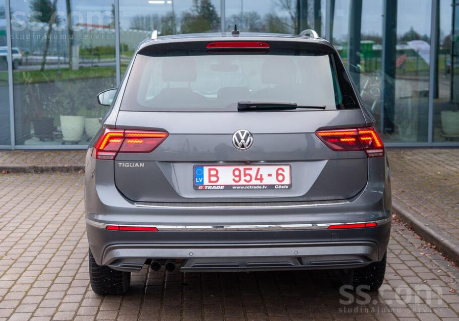 Pelēks Volkswagen Tiguan 2017 Cēsis, ar dzinēja tilpumu 2.00 L un nobraukumu 217 tūkst. km par 15750 €, foto 5 vietnē AUTOMOTO.COM.LV