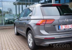 Pelēks Volkswagen Tiguan 2017 Cēsis, ar dzinēja tilpumu 2.00 L un nobraukumu 217 tūkst. km par 15750 €, foto 11 vietnē AUTOMOTO.COM.LV