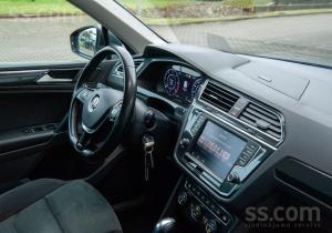 Pelēks Volkswagen Tiguan 2017 Cēsis, ar dzinēja tilpumu 2.00 L un nobraukumu 217 tūkst. km par 15750 €, foto 24 vietnē AUTOMOTO.COM.LV