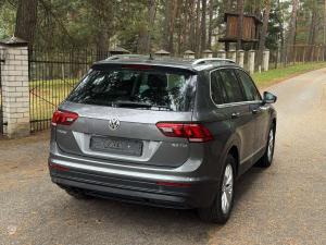 Pelēks Volkswagen Tiguan 2017 Viļņa, ar dzinēja tilpumu 1.97 L un nobraukumu 262 tūkst. km par 14700 €, foto 8 vietnē AUTOMOTO.COM.LV