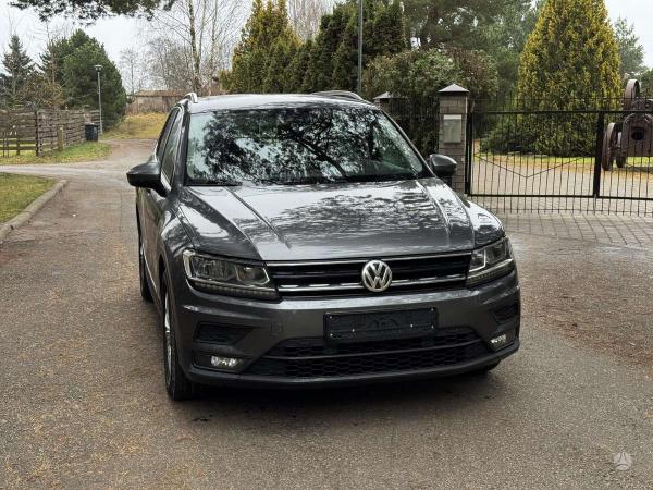 Pelēks Volkswagen Tiguan 2017 Viļņa, ar dzinēja tilpumu 1.97 L un nobraukumu 262 tūkst. km par 14700 €, foto 5 vietnē AUTOMOTO.COM.LV
