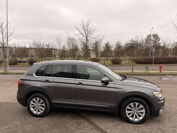Pelēks Volkswagen Tiguan 2017 Viļņa, ar dzinēja tilpumu 1.97 L un nobraukumu 339 tūkst. km par 11850 €, foto 6 vietnē AUTOMOTO.COM.LV