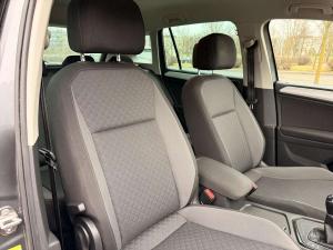 Grey Volkswagen Tiguan 2017 in Vilnius, with an engine capacity of 1.97 L and mileage of 339 thousand km for 11850 €, photo 22 on AUTOMOTO.COM.LV