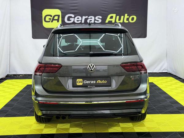 Grey Volkswagen Tiguan 2017 in Vilnius, with an engine capacity of 1.98 L and mileage of 197 thousand km for 16950 €, photo 5 on AUTOMOTO.COM.LV