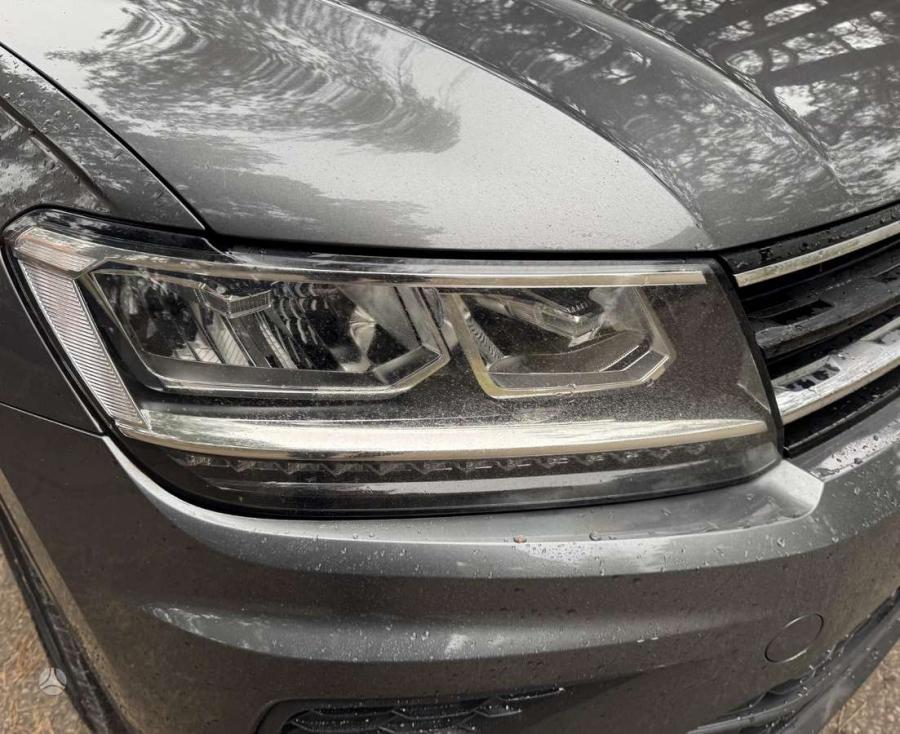 Pelēks Volkswagen Tiguan 2017 Viļņa, ar dzinēja tilpumu 1.97 L un nobraukumu 262 tūkst. km par 14500 €, foto 18 vietnē AUTOMOTO.COM.LV