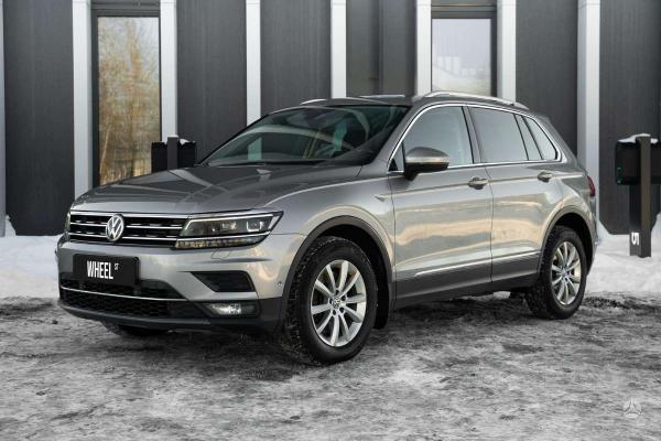Grey Volkswagen Tiguan 2017 in Vilnius, with an engine capacity of 1.97 L and mileage of 219 thousand km for 17500 €, photo 3 on AUTOMOTO.COM.LV