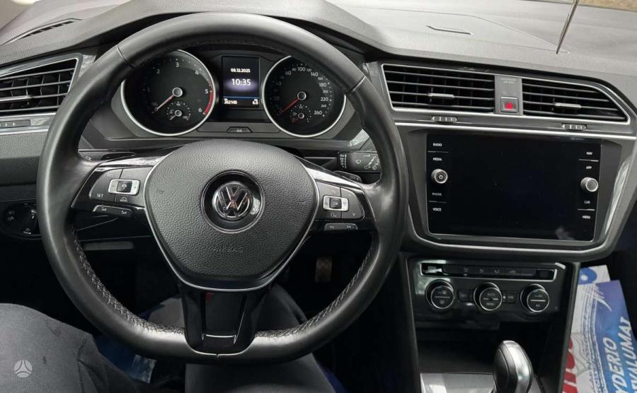 Pelēks Volkswagen Tiguan 2017 Viļņa, ar dzinēja tilpumu 1.97 L un nobraukumu 262 tūkst. km par 14700 €, foto 11 vietnē AUTOMOTO.COM.LV