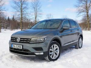 Grey Volkswagen Tiguan 2017 in Klaipeda, with an engine capacity of 1.97 L and mileage of 237 thousand km for 16999 €, photo  on AUTOMOTO.COM.LV