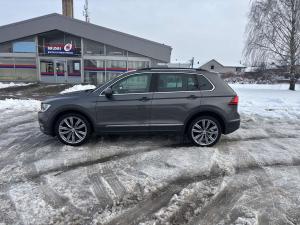 Pelēks Volkswagen Tiguan 2017 Marijampole, ar dzinēja tilpumu 1.97 L un nobraukumu 240 tūkst. km par 14900 €, foto 2 vietnē AUTOMOTO.COM.LV