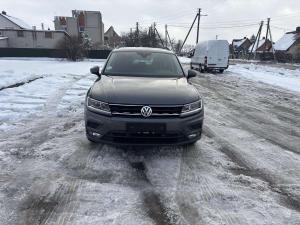 Pelēks Volkswagen Tiguan 2017 Marijampole, ar dzinēja tilpumu 1.97 L un nobraukumu 240 tūkst. km par 14900 €, foto 8 vietnē AUTOMOTO.COM.LV
