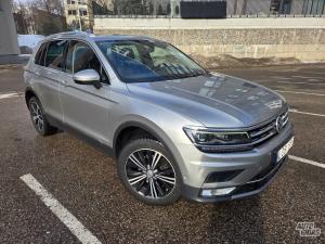 Pelēks Volkswagen Tiguan 2017 Viļņa, ar dzinēja tilpumu 2.00 L un nobraukumu 270 tūkst. km par 15500 €, foto 3 vietnē AUTOMOTO.COM.LV