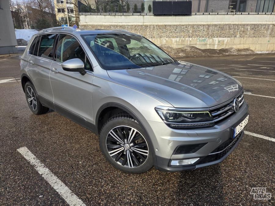 Pelēks Volkswagen Tiguan 2017 Viļņa, ar dzinēja tilpumu 2.00 L un nobraukumu 270 tūkst. km par 15500 €, foto 3 vietnē AUTOMOTO.COM.LV