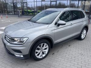Pelēks Volkswagen Tiguan 2017 Kauņa, ar dzinēja tilpumu 2.00 L un nobraukumu 122 tūkst. km par 14400 €, foto  vietnē AUTOMOTO.COM.LV