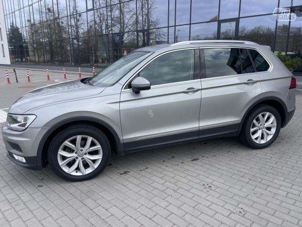 Pelēks Volkswagen Tiguan 2017 Kauņa, ar dzinēja tilpumu 2.00 L un nobraukumu 122 tūkst. km par 14400 €, foto 2 vietnē AUTOMOTO.COM.LV
