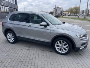 Grey Volkswagen Tiguan 2017 in Kaunas, with an engine capacity of 2.00 L and mileage of 122 thousand km for 14400 €, photo 7 on AUTOMOTO.COM.LV