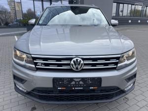 Grey Volkswagen Tiguan 2017 in Kaunas, with an engine capacity of 2.00 L and mileage of 122 thousand km for 14400 €, photo 15 on AUTOMOTO.COM.LV