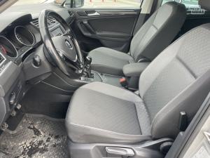 Grey Volkswagen Tiguan 2017 in Kaunas, with an engine capacity of 2.00 L and mileage of 122 thousand km for 14400 €, photo 24 on AUTOMOTO.COM.LV