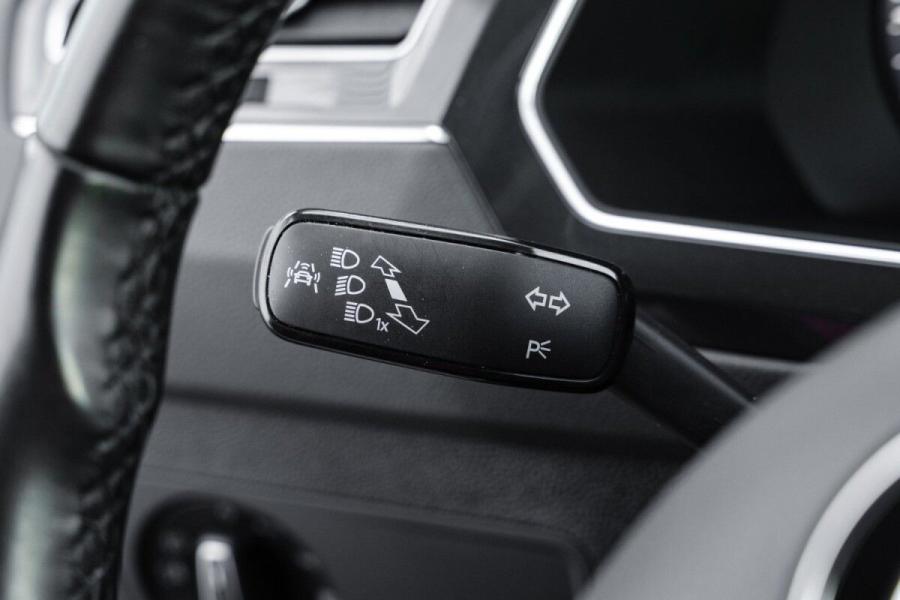 Pelēks Volkswagen Tiguan 2017 Rīga, ar dzinēja tilpumu 2.00 L un nobraukumu 79 tūkst. km par 20950 €, foto 12 vietnē AUTOMOTO.COM.LV