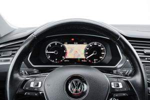 Pelēks Volkswagen Tiguan 2017 Rīga, ar dzinēja tilpumu 2.00 L un nobraukumu 79 tūkst. km par 20950 €, foto 16 vietnē AUTOMOTO.COM.LV