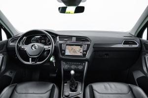 Pelēks Volkswagen Tiguan 2017 Rīga, ar dzinēja tilpumu 2.00 L un nobraukumu 79 tūkst. km par 20950 €, foto 30 vietnē AUTOMOTO.COM.LV