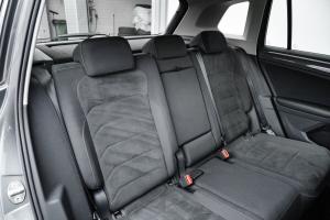 Pelēks Volkswagen Tiguan 2017 Rīga, ar dzinēja tilpumu 2.00 L un nobraukumu 133 tūkst. km par 17450 €, foto 8 vietnē AUTOMOTO.COM.LV