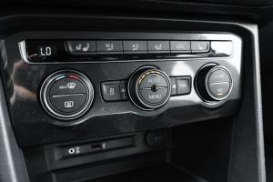 Pelēks Volkswagen Tiguan 2017 Rīga, ar dzinēja tilpumu 2.00 L un nobraukumu 133 tūkst. km par 17450 €, foto 16 vietnē AUTOMOTO.COM.LV