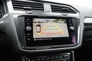 Pelēks Volkswagen Tiguan 2017 Rīga, ar dzinēja tilpumu 2.00 L un nobraukumu 133 tūkst. km par 17450 €, foto 17 vietnē AUTOMOTO.COM.LV