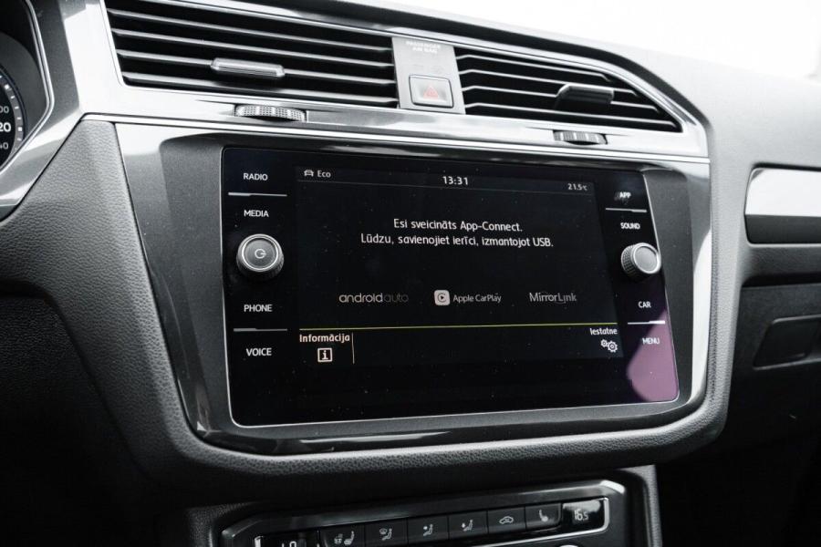 Pelēks Volkswagen Tiguan 2017 Rīga, ar dzinēja tilpumu 2.00 L un nobraukumu 133 tūkst. km par 17450 €, foto 18 vietnē AUTOMOTO.COM.LV