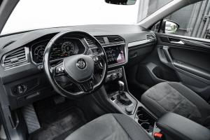 Pelēks Volkswagen Tiguan 2017 Rīga, ar dzinēja tilpumu 2.00 L un nobraukumu 133 tūkst. km par 17450 €, foto 24 vietnē AUTOMOTO.COM.LV