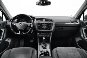 Pelēks Volkswagen Tiguan 2017 Rīga, ar dzinēja tilpumu 2.00 L un nobraukumu 133 tūkst. km par 17450 €, foto 29 vietnē AUTOMOTO.COM.LV